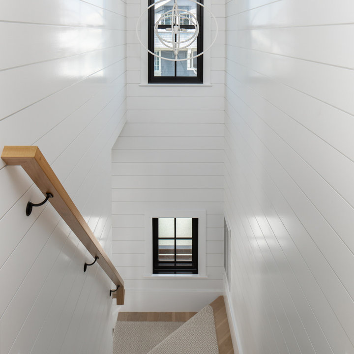 75 Beautiful Staircase with Tongue and Groove Walls Ideas and Designs ...