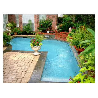 Mirror Lake Designs - Pools - Traditional - Pool - Houston - by Mirror ...