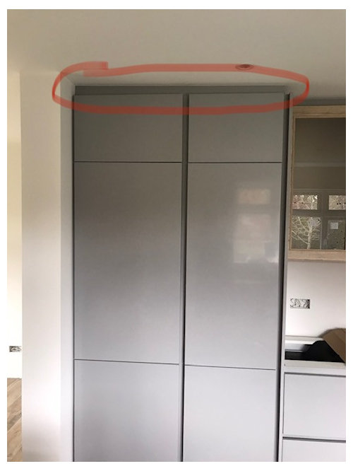 Kitchen units boxing in... | Houzz UK