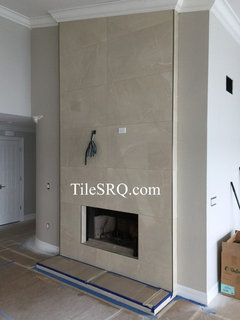 Large format marble tiles