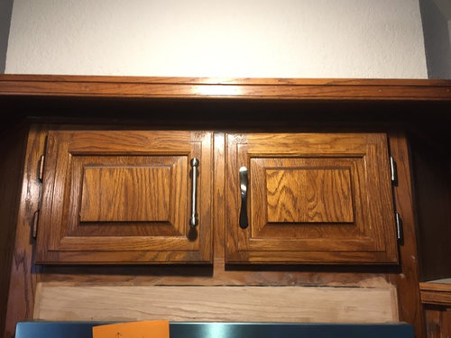 Thoughts on cabinet handles not matching finish of hinges