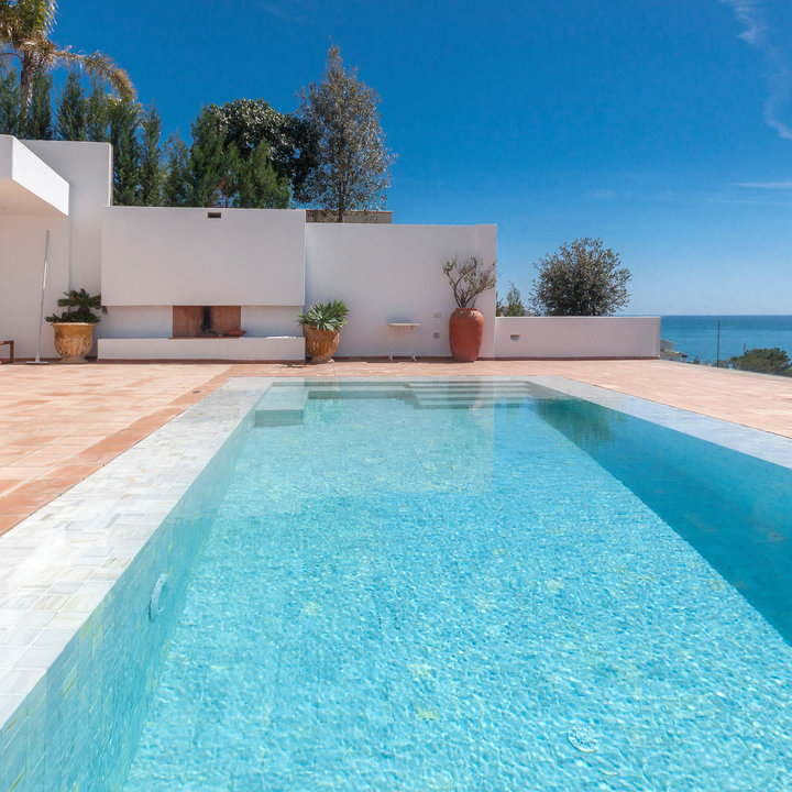 75 Beautiful Front Yard Pool Ideas & Designs - April 2026 | Houzz AU