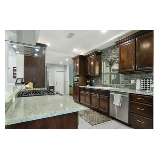 Miwok - Modern - Kitchen - Sacramento - by Masters Construction | Houzz