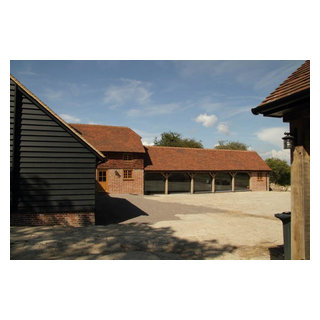 Barn Conversion - Kent - by Hazelwood Building Contractors Ltd | Houzz UK