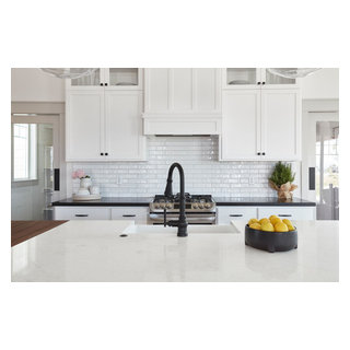 Linea Quartz Kitchen - Modern - Kitchen - Phoenix - by Arizona Tile ...