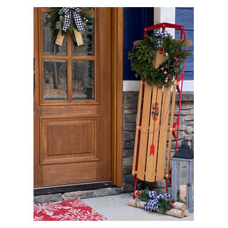Holiday Porch Decor - Traditional - Entry - Raleigh - by Spade ...