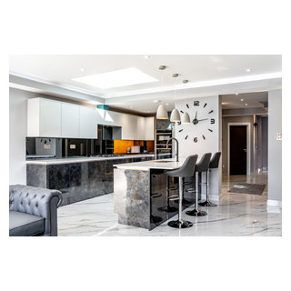 Amhurst Residence - Contemporary - Kitchen - London - by Mez ...