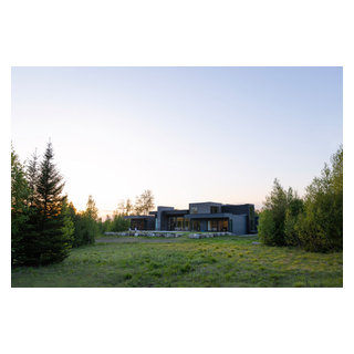 THE NOTCH HOUSE - Modern - Exterior - Burlington - by Marvin | Houzz