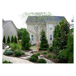 Summertime garden dining - Traditional - Landscape - DC Metro - by West ...