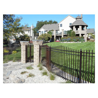 Curved wrought iron fence with gates - Modern - Minneapolis - by ...