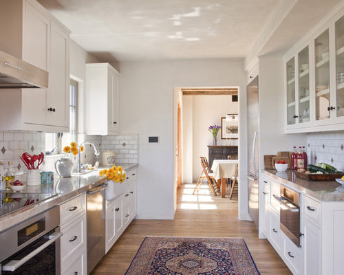 Closed Kitchen | Houzz