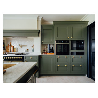 Belgravia Kitchen by The Appliance Gallery - Traditional - Kitchen ...