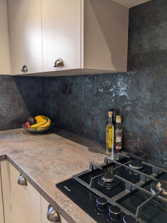 Tiles to compliment a large feature wall in kitchen? | Houzz UK