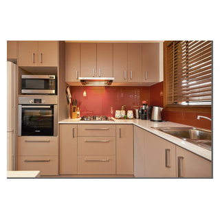 DEBRA WALKER, HALLAM – JAN 2013 - Industrial - Kitchen - Melbourne - by ...