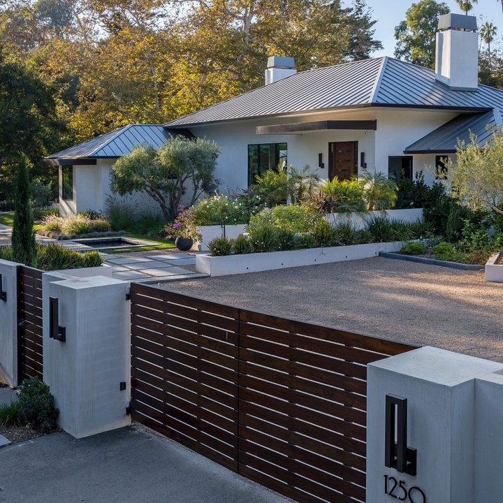 75 Beautiful Hip Roof Ideas and Designs For Your Home - Houzz