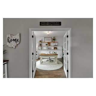 Home Staging - Farmhouse - Home Office - Columbus - by Hidden Gem ...