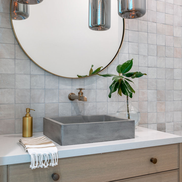 Photos et idées déco de WC et toilettes avec un carrelage gris ...