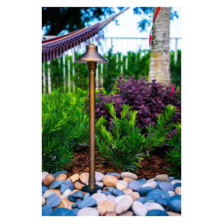 INVERNESS RD - Victorian - Landscape - Miami - by LunnScape | Houzz