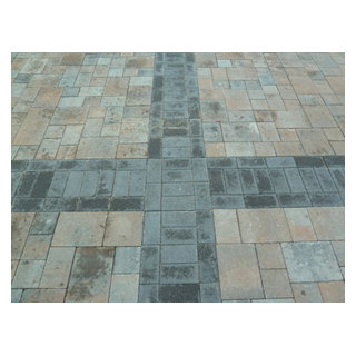 Wine Country Basalite Artisan Slate Paver Driveway - Rustic - Exterior ...