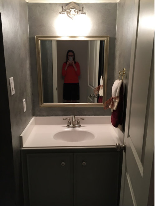 What size pedestal sink in powder room remodel?