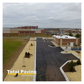 Asphalt paving, striping & concrete curve - Chicago - par Total Paving ...