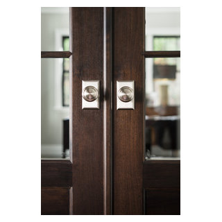 Traditional Cape Cod: Door Hardware - Seattle - by Ripple Design Studio ...