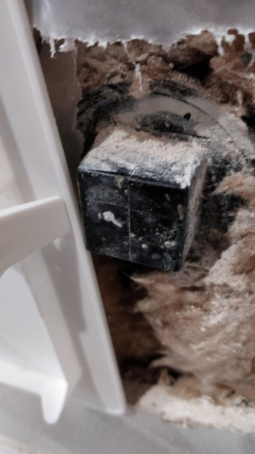 How to cover a pipe cleanout