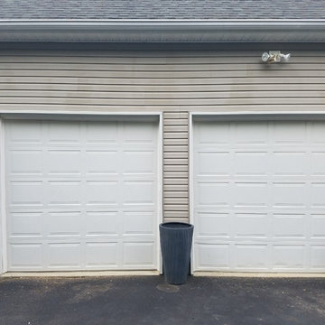 Colonial Style Garage - Photos & Ideas | Houzz
