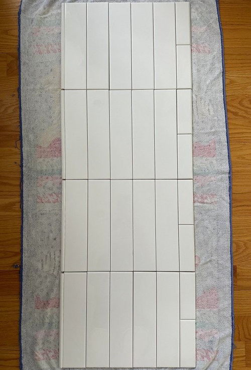 Pencil or bullnose tile trim?