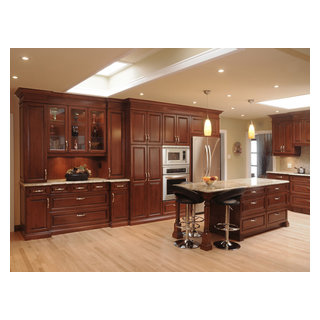 Bev & Don Kitchen - Traditional - Kitchen - Montreal - by A la Carte ...