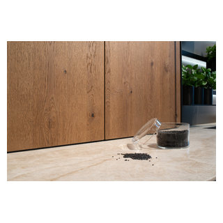 ROCCA-E, MADERO, CLASSIC- FS - Modern - Kitchen - Orange County - by ...