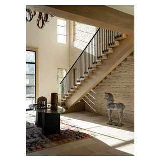 Coral Cay - Staircase - Orange County - by Laura Brophy Interiors | Houzz