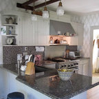 Manheim Farmhouse - Farmhouse - Kitchen - Philadelphia - by Custom Home ...