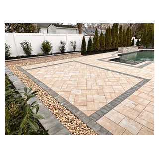 Cambridge Paver Pool Patio with Waterfalls and Outdoor Kitchen, Kings ...