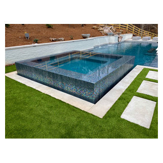 360 Degree Infinity Spa - Pool - Atlanta - by Georgia Classic Pool | Houzz