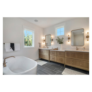 Master Bath - Contemporary - Bathroom - Grand Rapids - by Epique Homes | Houzz