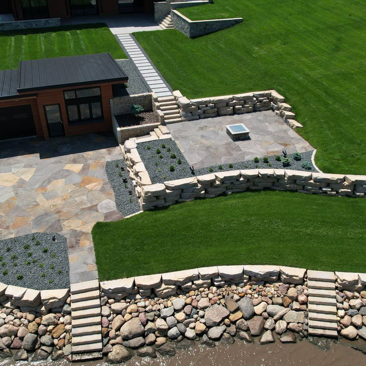 75 Modern River Rock Landscaping Ideas You'll Love - April, 2025 | Houzz