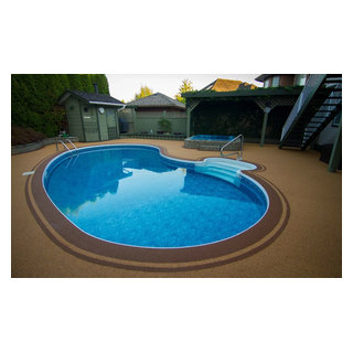 Double Border Pool Deck Langley - Traditional - Pool - Vancouver | Houzz