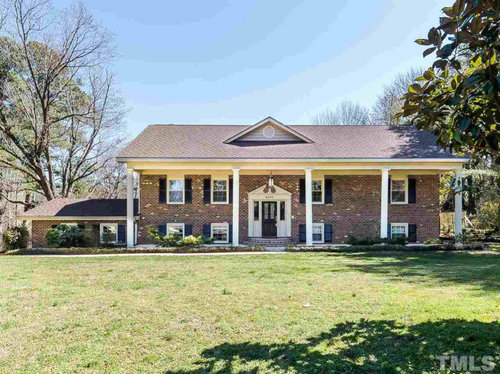 Modernize colonial split-entry exterior.