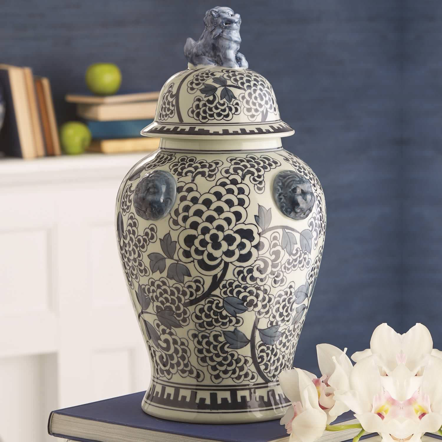 Two's Company BLF150-PF Blue & White Peony Flower Covered Temple Jar ...