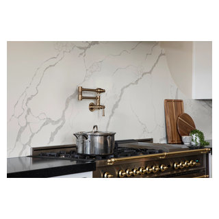 Calacatta Jubilee Quartz Kitchen Tile - Modern - Kitchen - Phoenix - by ...