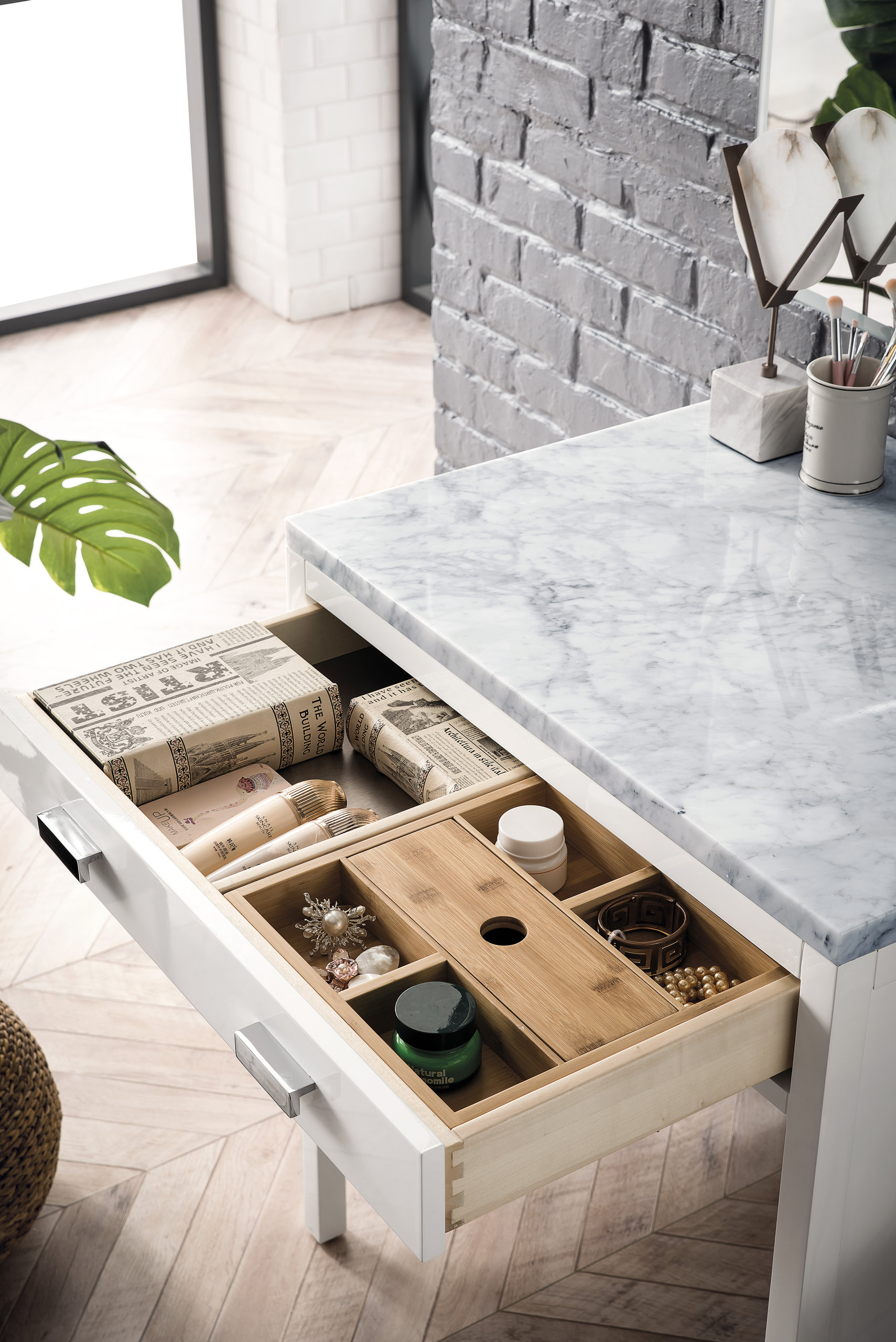 30" Free-standing Countertop Unit (makeup Counter), White Carrara ...