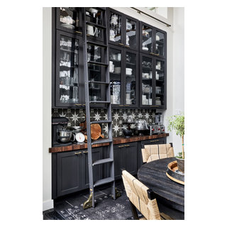 Capitol Hill Classic - Traditional - Home Bar - DC Metro - by John ...