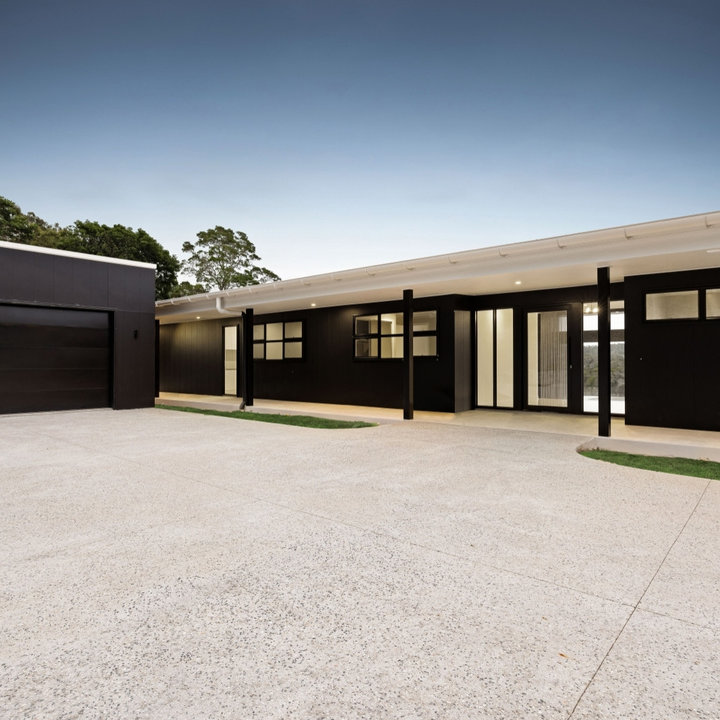 75 Beautiful Exterior with a White Roof Ideas & Designs - December 2025 ...