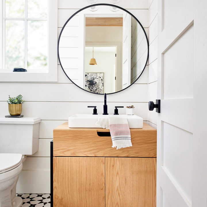 75 Shiplap Wall Powder Room Ideas You'll Love - June, 2025 | Houzz
