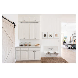 Rancho Mirage - Beach Style - Kitchen - Las Vegas - by Kingdom & Co ...