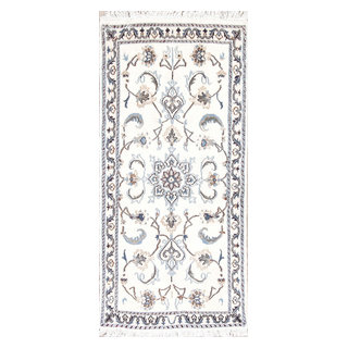 White Oriental Nain Wool Hand-Knotted Persian Style Runner Rug 4'7"X2'2 ...