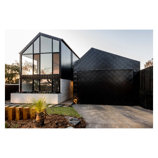 Black Swell - Modern - Garage - Geelong - by Holman Designs | Houzz AU