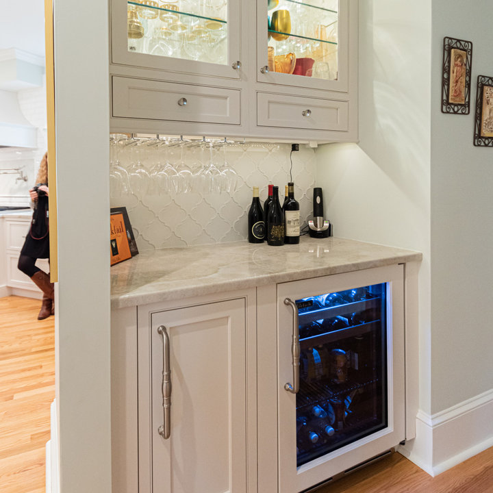 75 Beautiful Single-wall Home Bar Ideas & Designs - June 2024 | Houzz AU