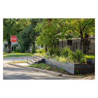 Custom Steel Terraced Planters and Steps - Modern - Landscape - Austin ...